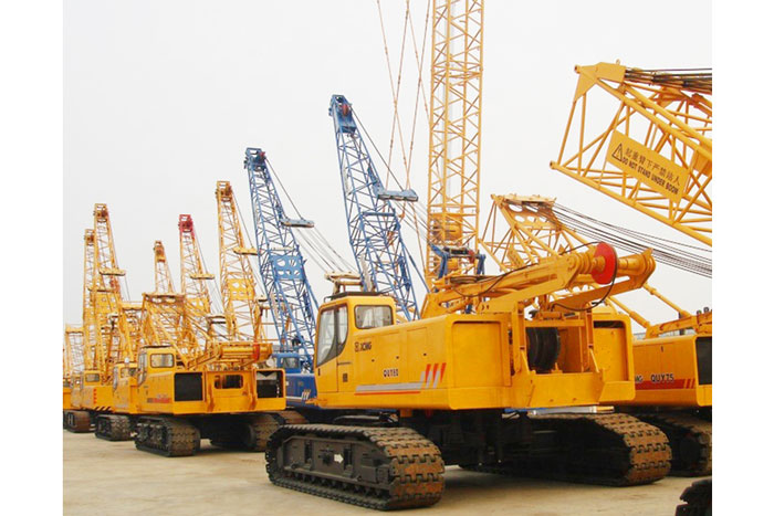 Crawler crane XGC130